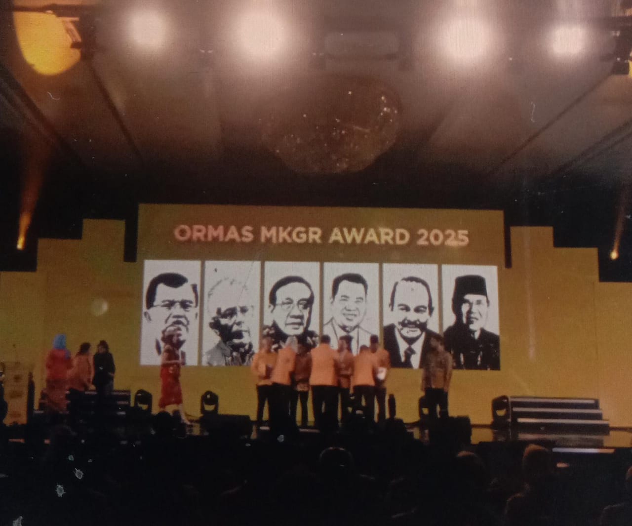 SELAMAT HUT KE-65 ORMAS MKGR DI HOTEL SHANGRI-LA UNTUK NKRI MAJU - Pena ...